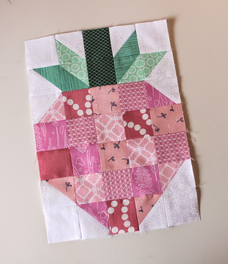 Strawberry Block - A Tutorial Quilt